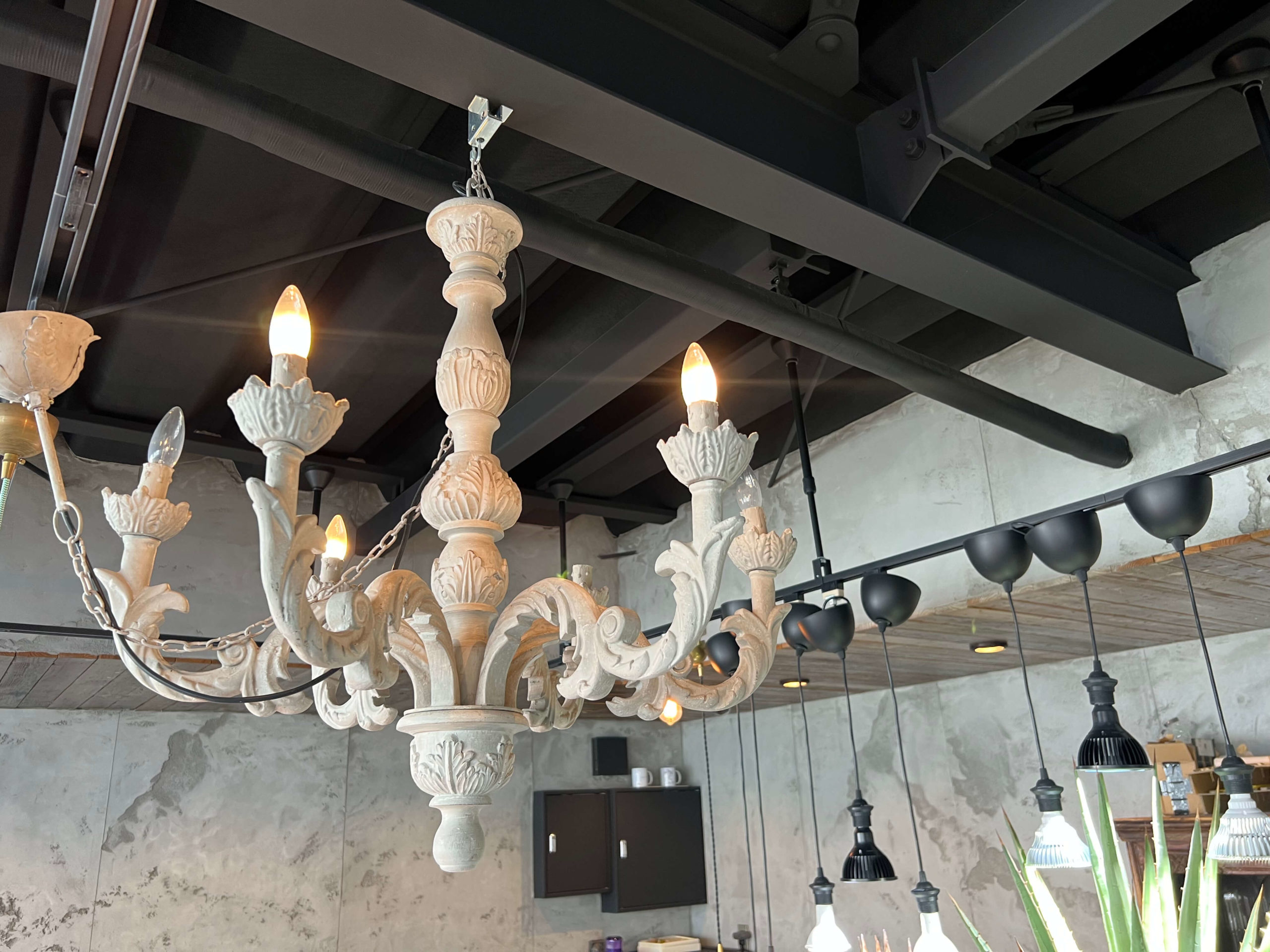 RH – RH Ltd,株式会社RH